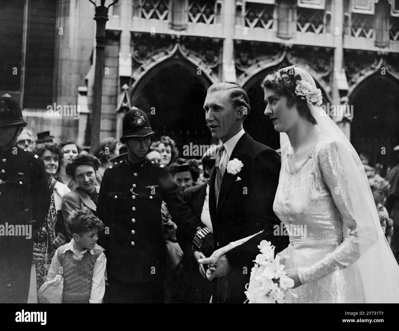 Wedding at St Margaret's. Captain W Li Baxendale and Lady Elizabeth ...