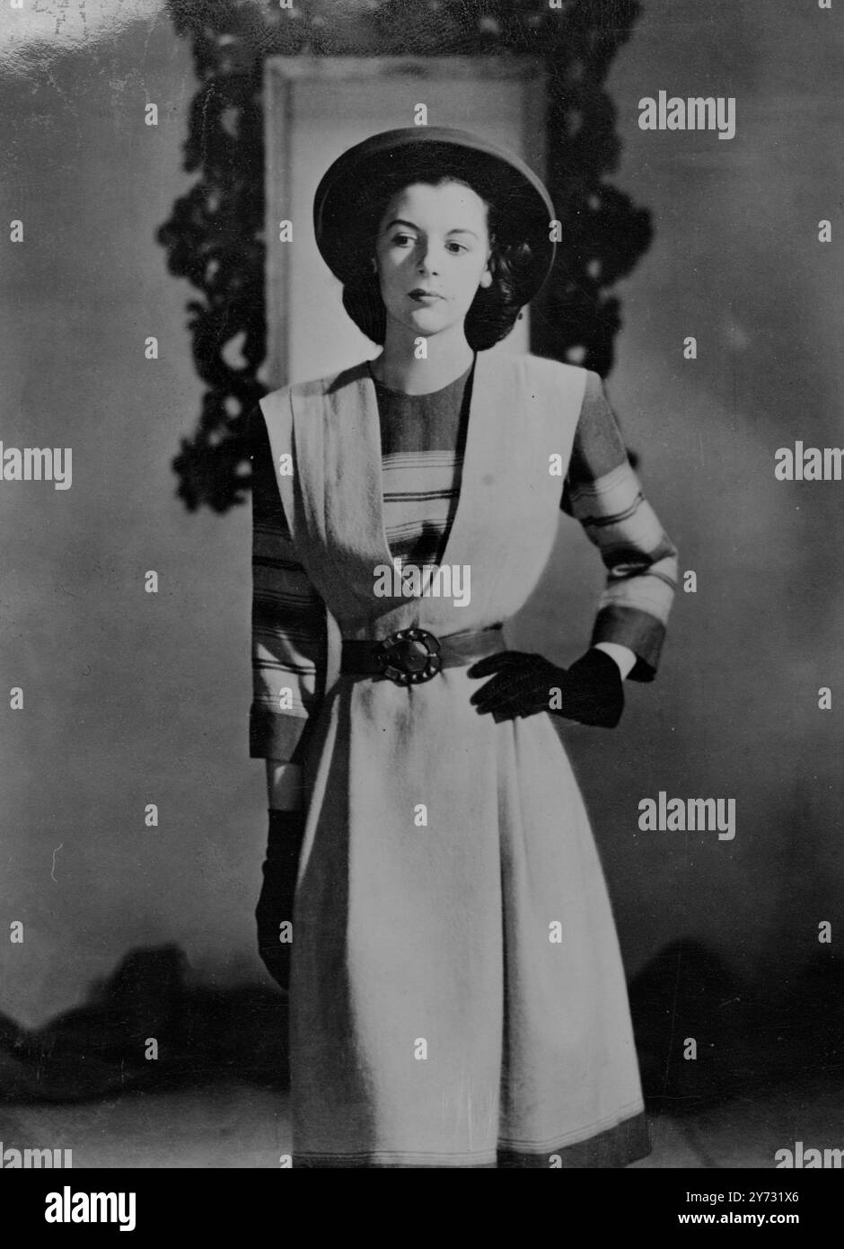 Pinafore model hi-res stock photography and images - Alamy