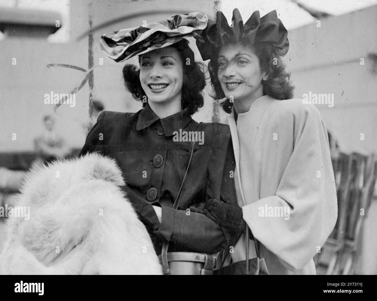 Mary bentley Black and White Stock Photos & Images - Alamy