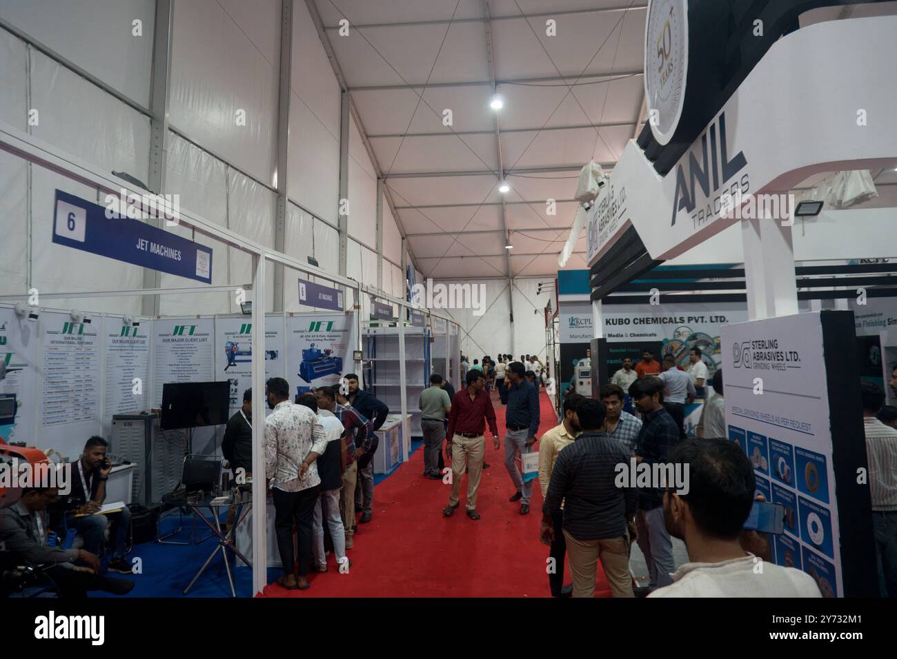 Sidee view hi-res stock photography and images - Alamy