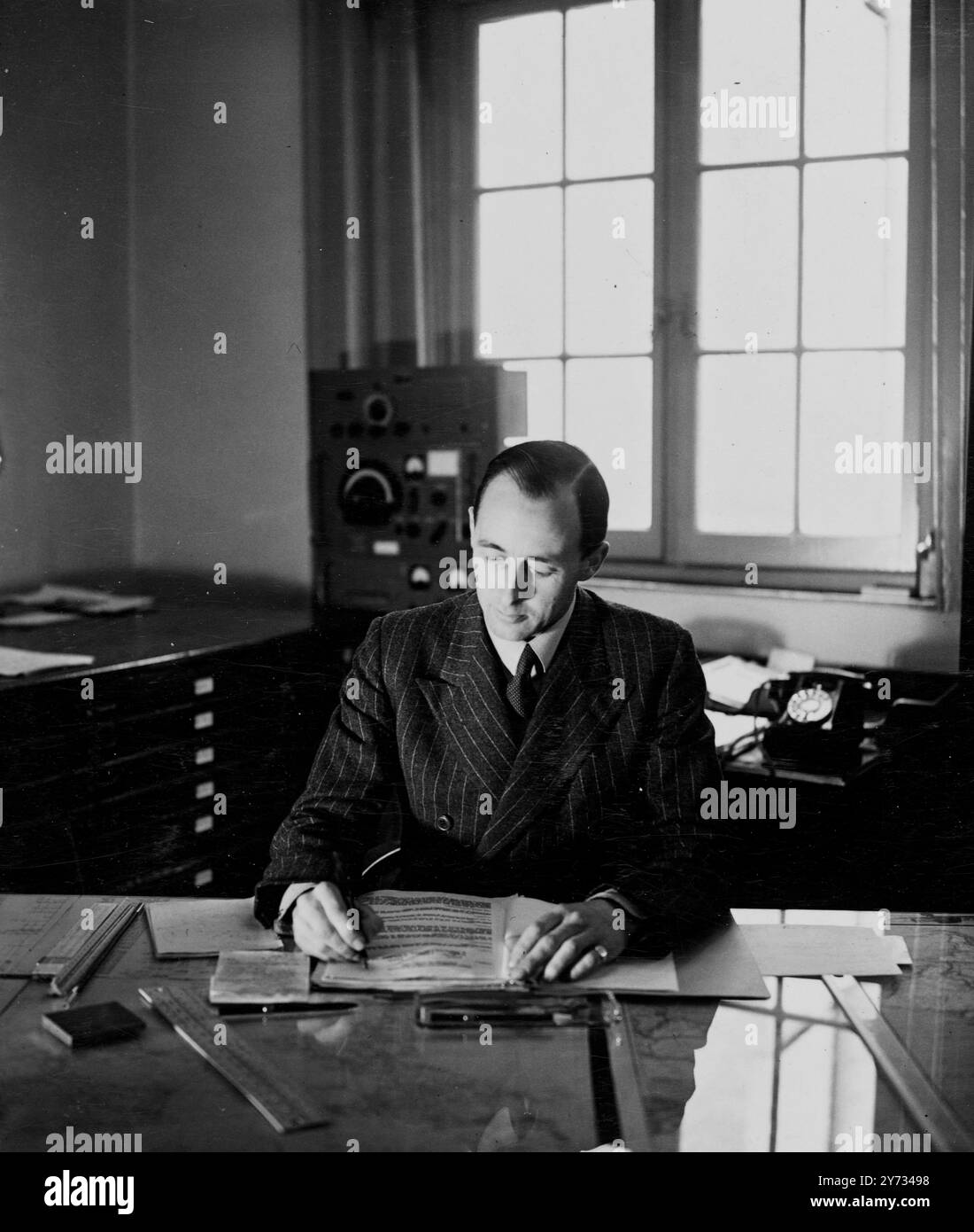 Air Vice-Marshal Donald Clifford Tyndall Bennett - Australian aviation ...