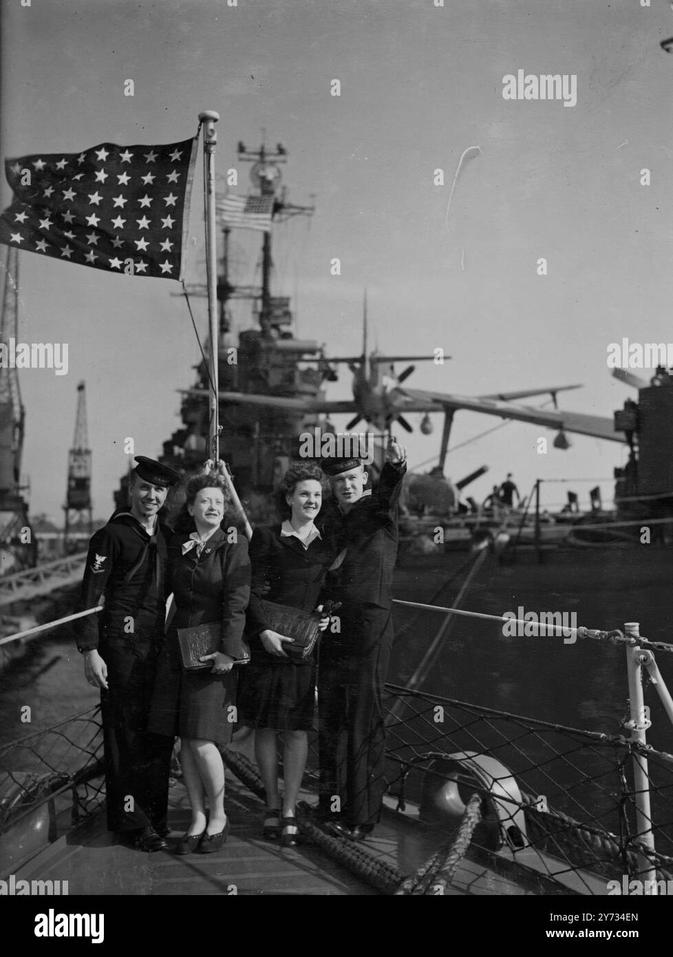 1940 the heavy cruiser hi-res stock photography and images - Alamy