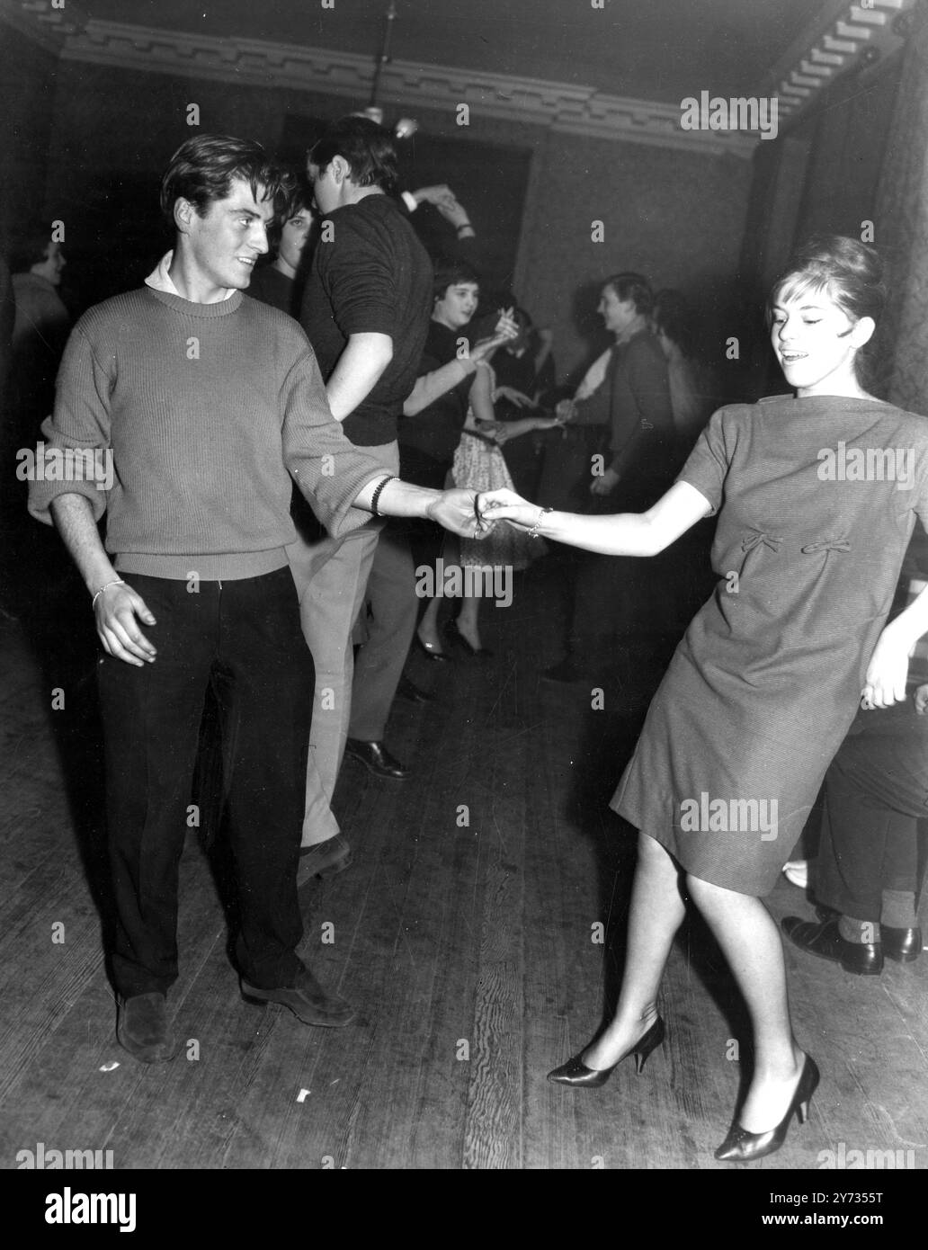 Dancing in a London jazz club doing the jive . 26 February 1959 Stock ...