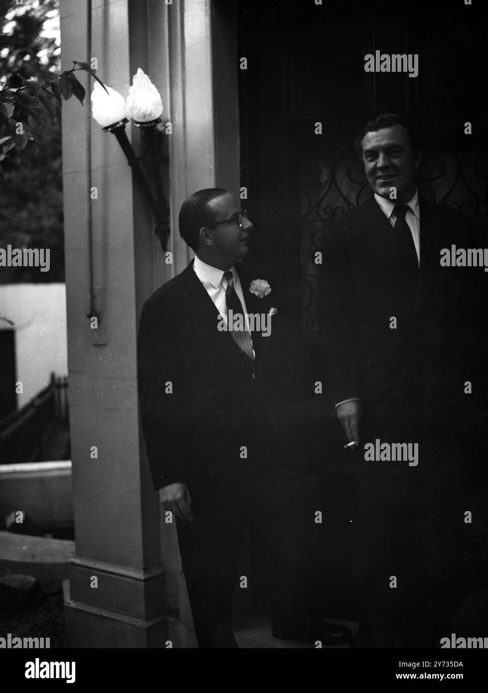 The Queen 's shoemaker ( Edward Rayne ) bought a house from the Queen ...