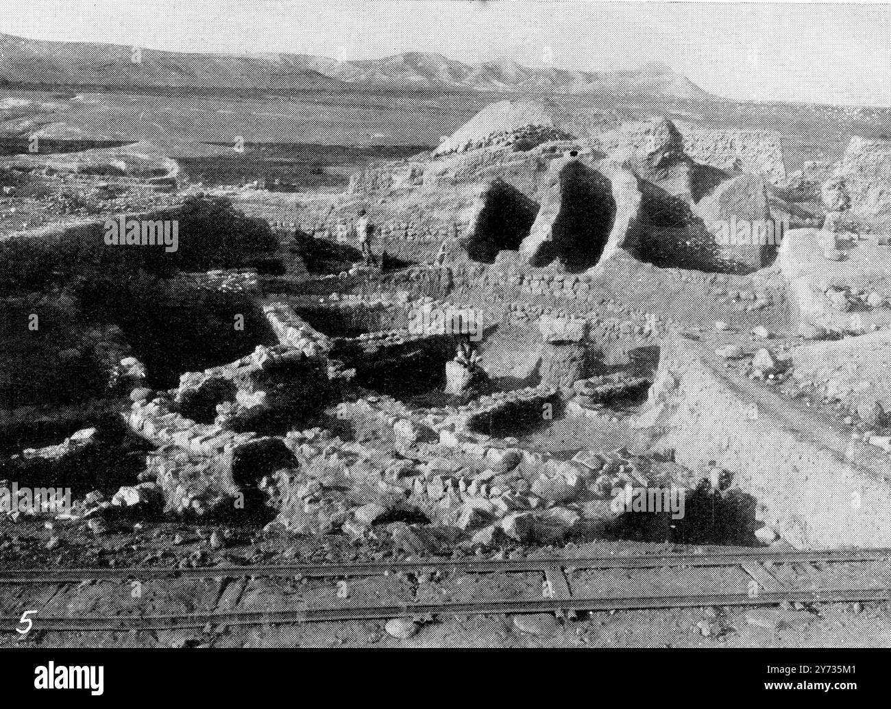 The Walls of Jericho unearthed : discoveries of the city that fell ...