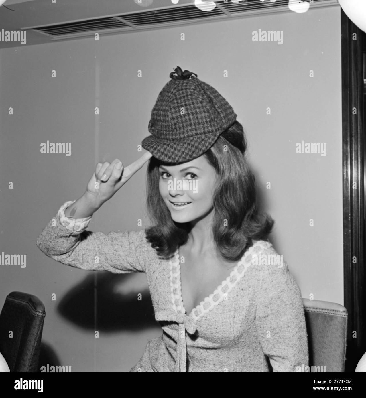 Eye premiere Black and White Stock Photos & Images - Alamy