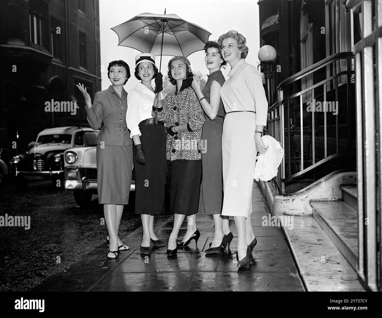 Five beauties under one umbrella are competitors in the forthcoming ...