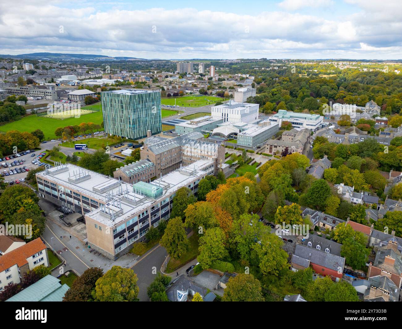 Aerial view of aberdeen university hi-res stock photography and images ...