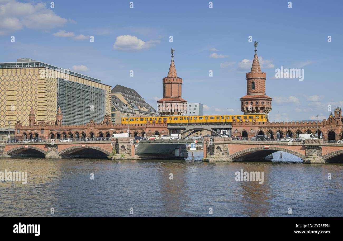 Oberbaum Bridge, Spree, Friedrichshain, Friedrichshain-Kreuzberg ...