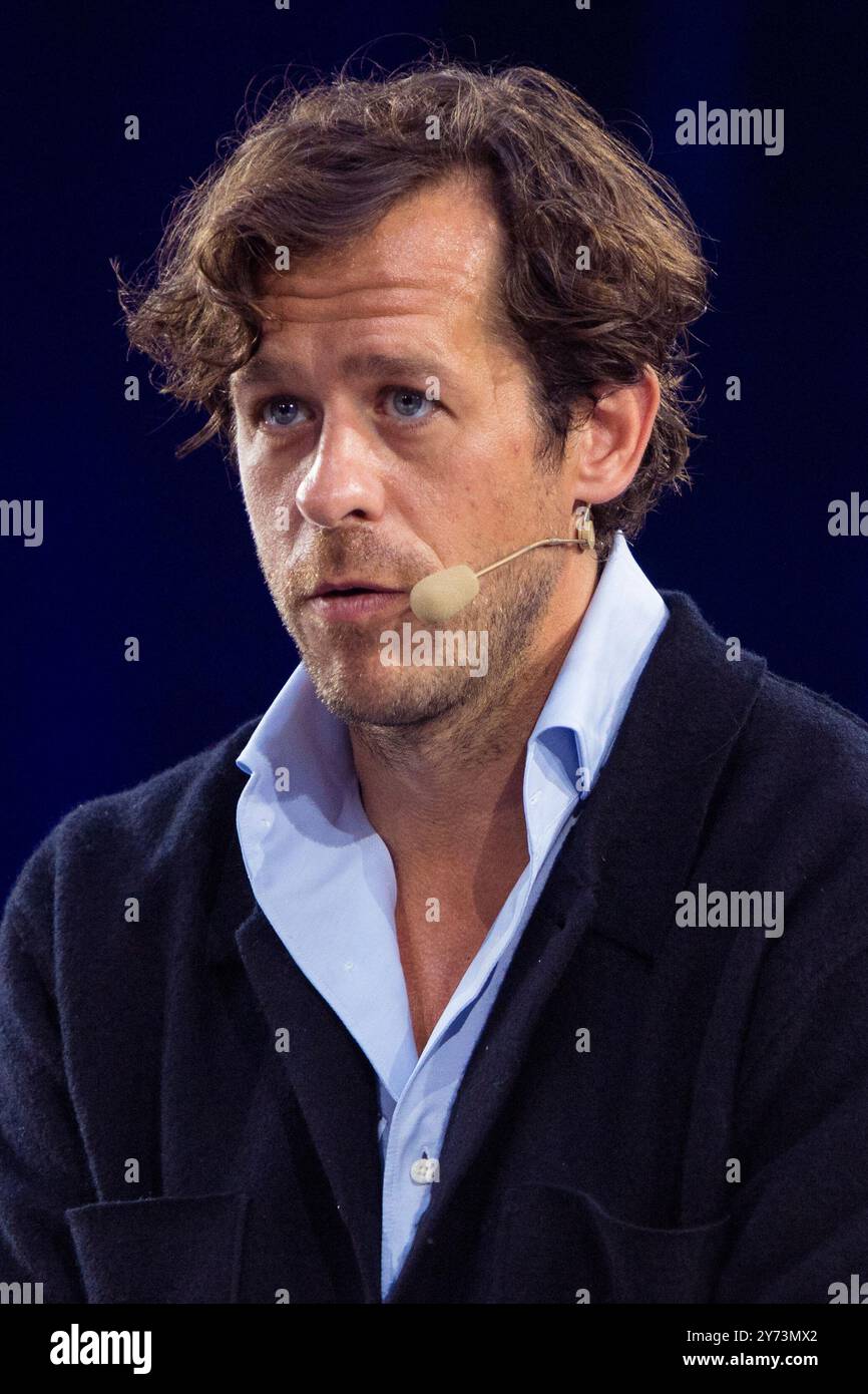 Robert gentz hi-res stock photography and images - Alamy