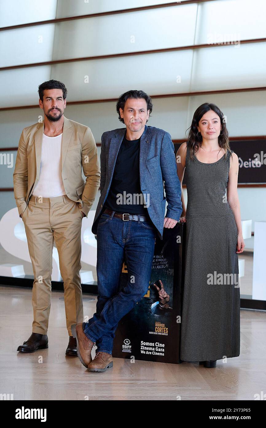 Anna Castillo, Mario Casas, and Rodrigo Cortes attend the photocall for ...