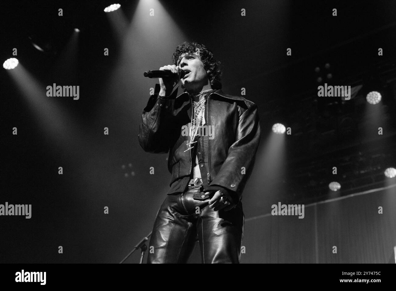 Singer Leo Rizzi performs during a concert at the Wizink Center, on ...