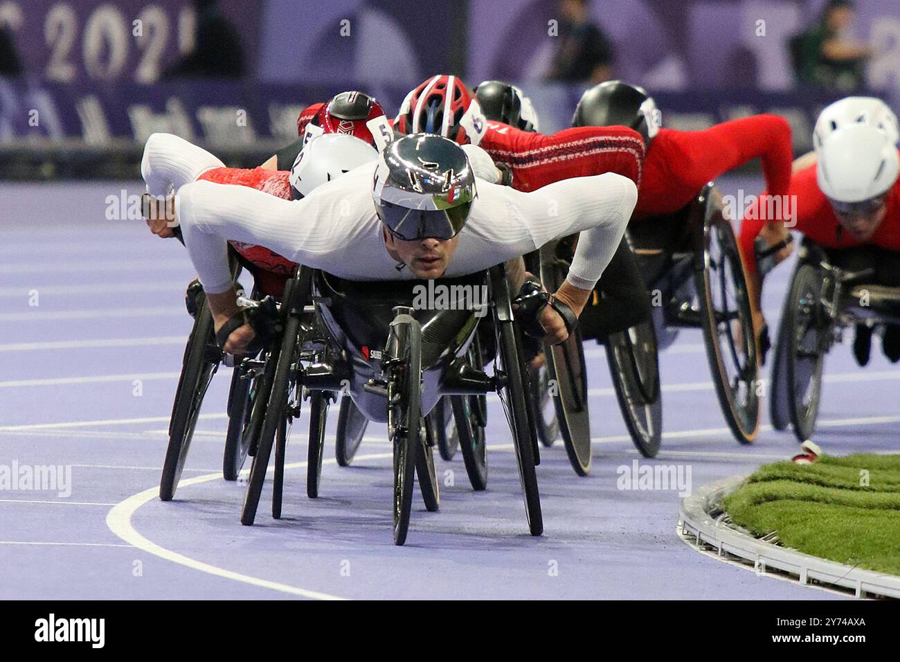 Marcel HUG (T54) of Switzerland (silver) in the Para Athletics Men's ...