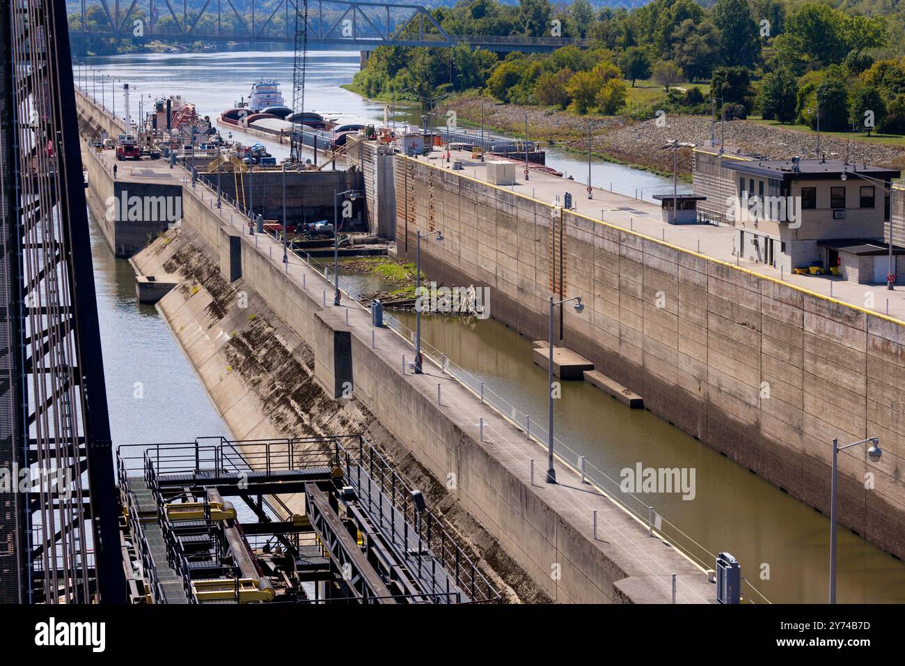 The U.S. Army Corps of Engineers Pittsburgh District’s repair fleet ...