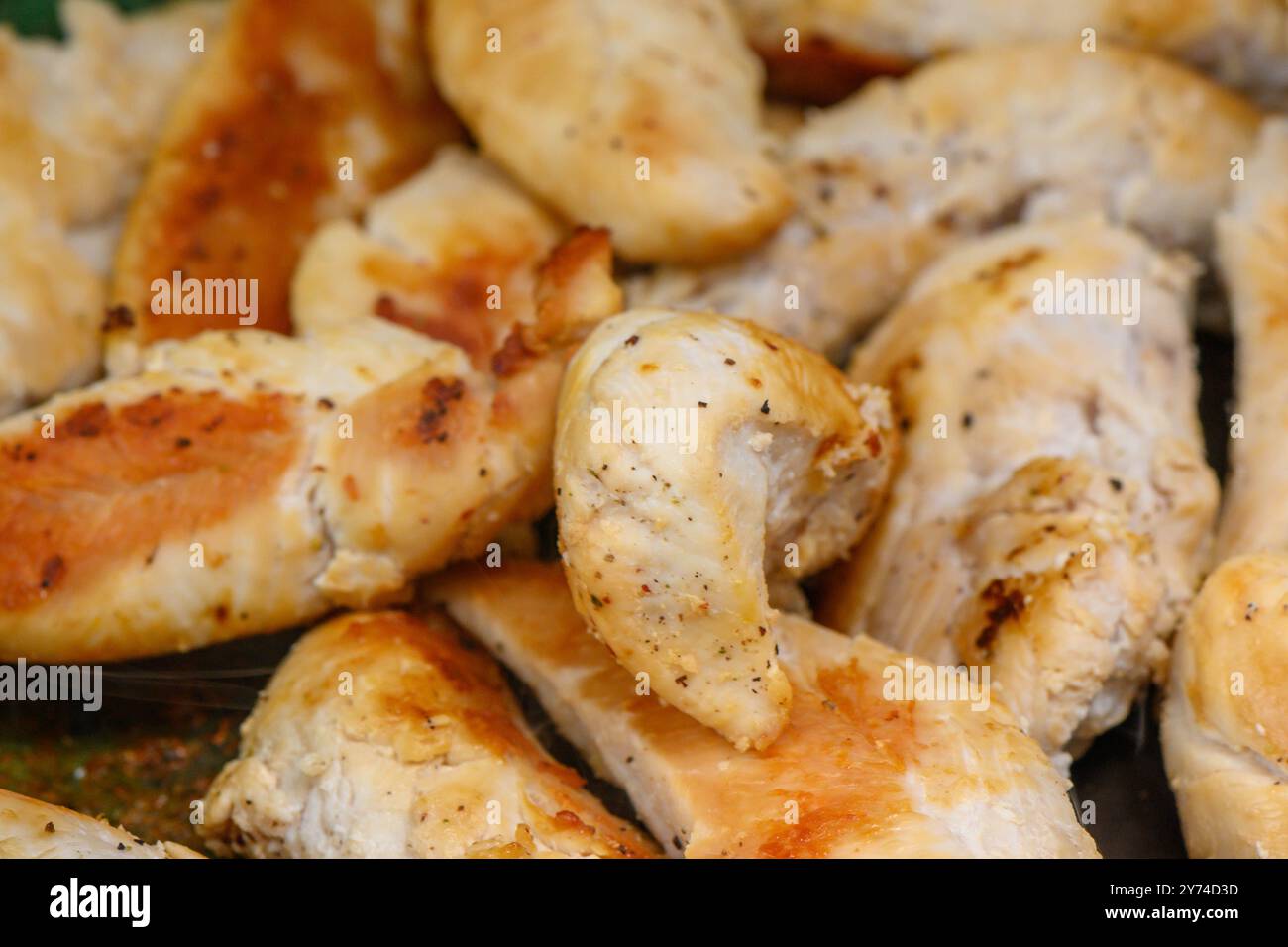 grilled chicken wings and legs Stock Photo - Alamy
