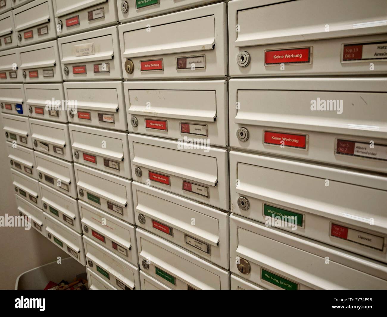 graphical symbol of post service, symbols for distribution parcel and ...