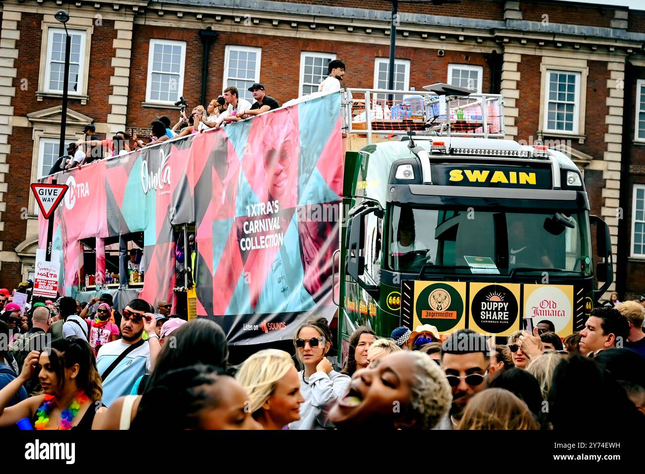 2024 Notting Hill Carnival - Atmosphere Featuring: Notting Hill ...