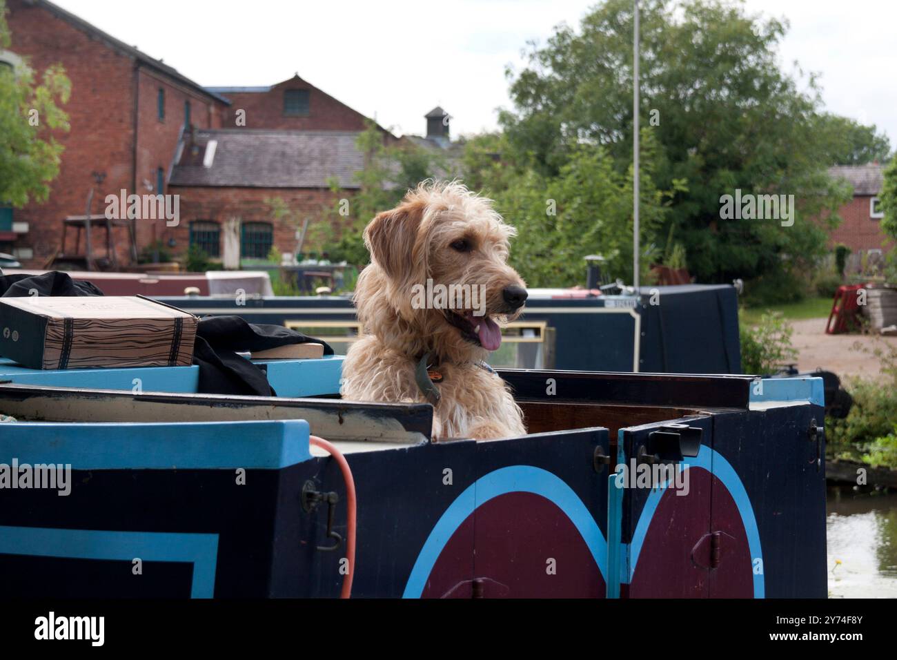 Bargeboats hi-res stock photography and images - Alamy