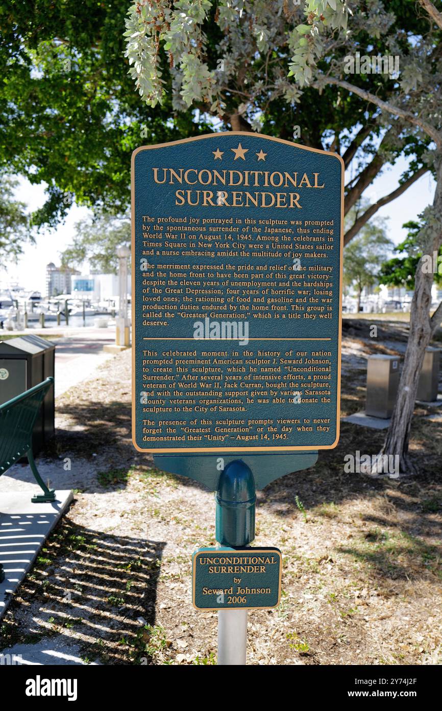 The "Unconditional Surrender" statue in Sarasota captures a sailor ...