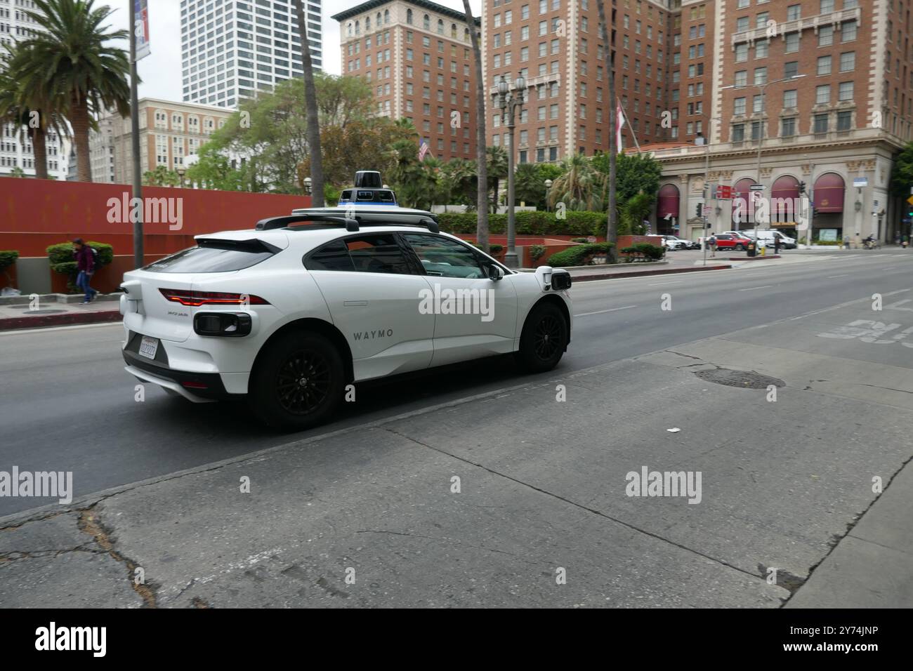 Los Angeles, California, USA 19th September 2024 Waymo Driverless Car ...