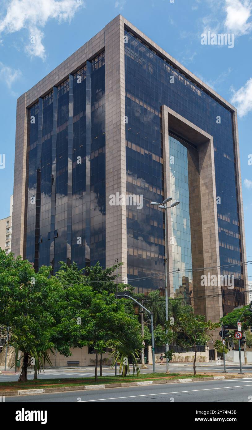 The Business Office tower buildings in Faria Lima, Sao Paulo, Brazil ...