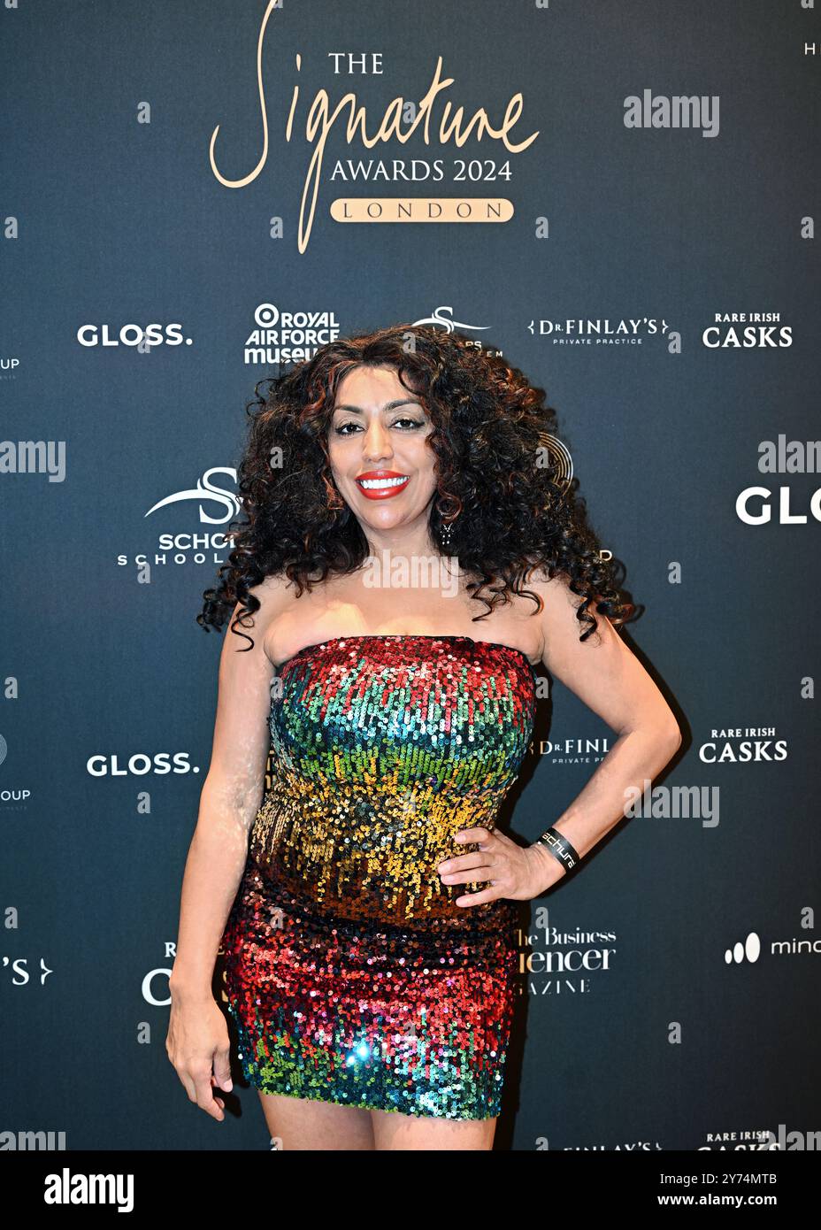 Worldstar hi-res stock photography and images - Alamy