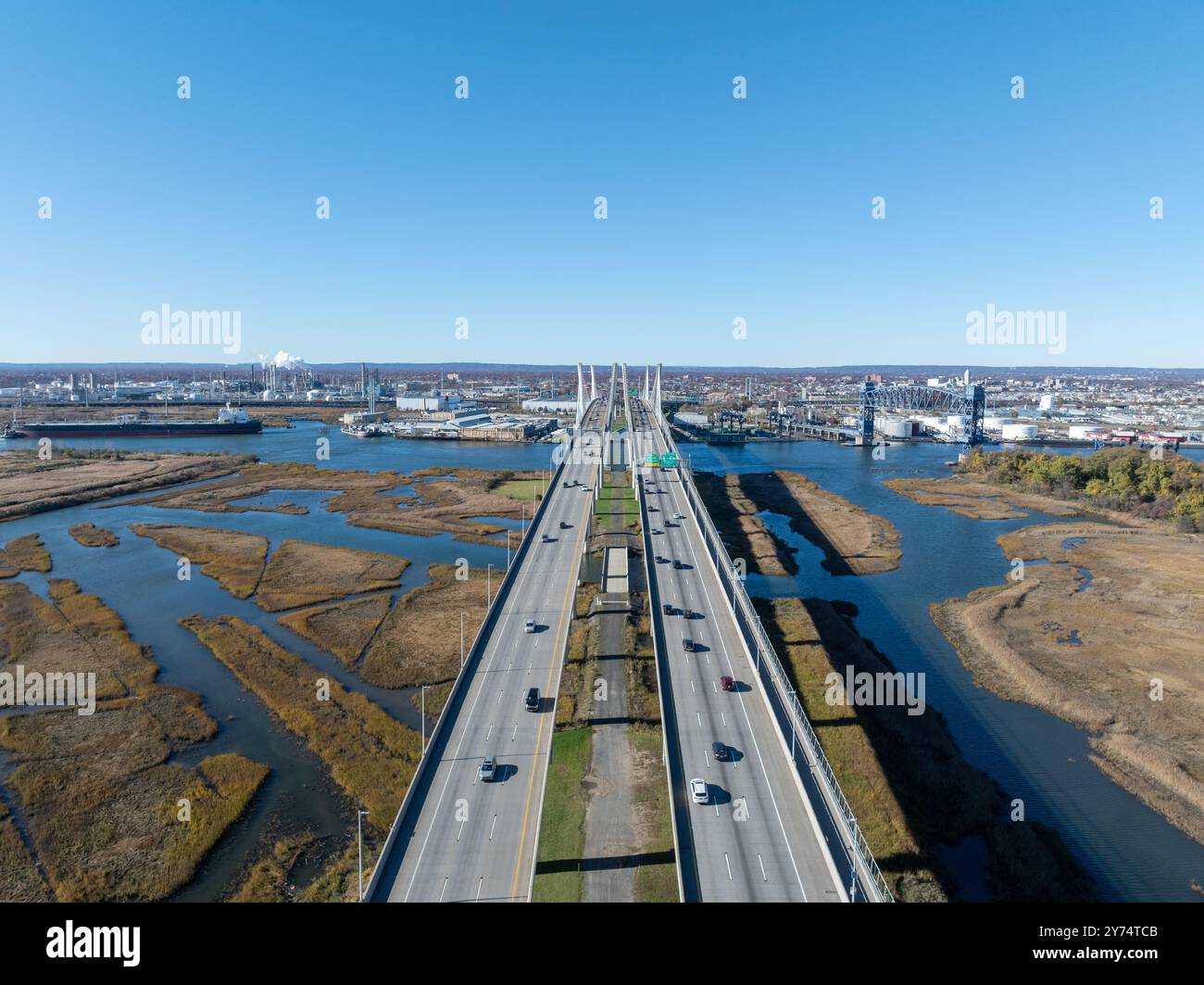Aerial view of the New Goethals Bridge, spanning Arthur Kill strait ...