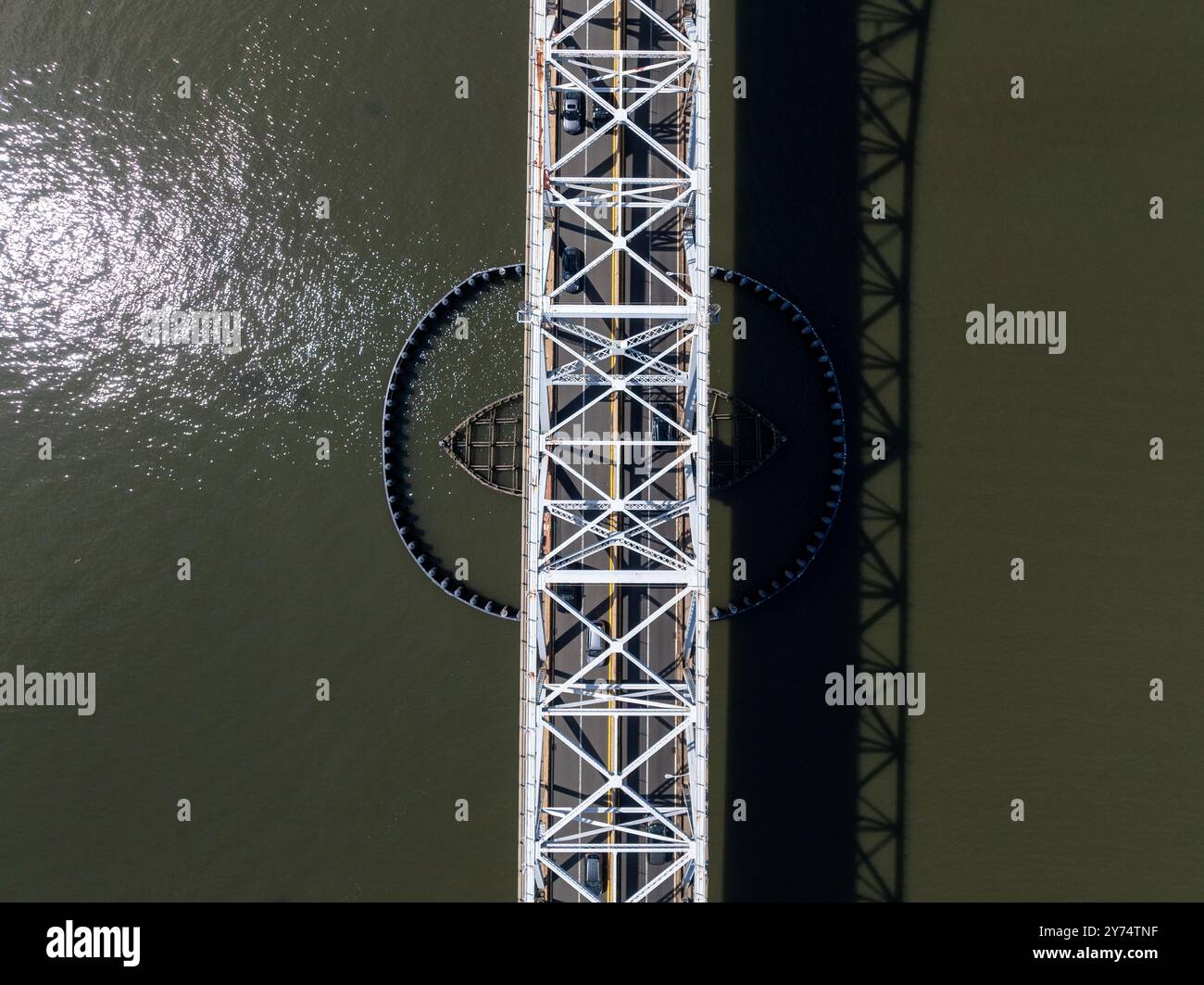 Aerial view of The Outerbridge Crossing Bridge between Staten Island ...