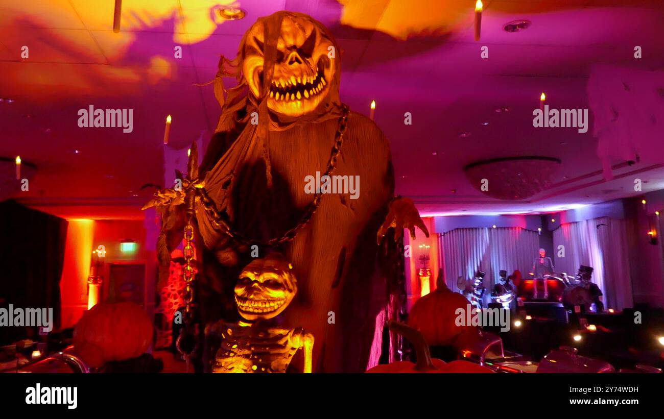 Buena Park, California, USA 19th September 2024 Pre Scare Boo-Fet ...