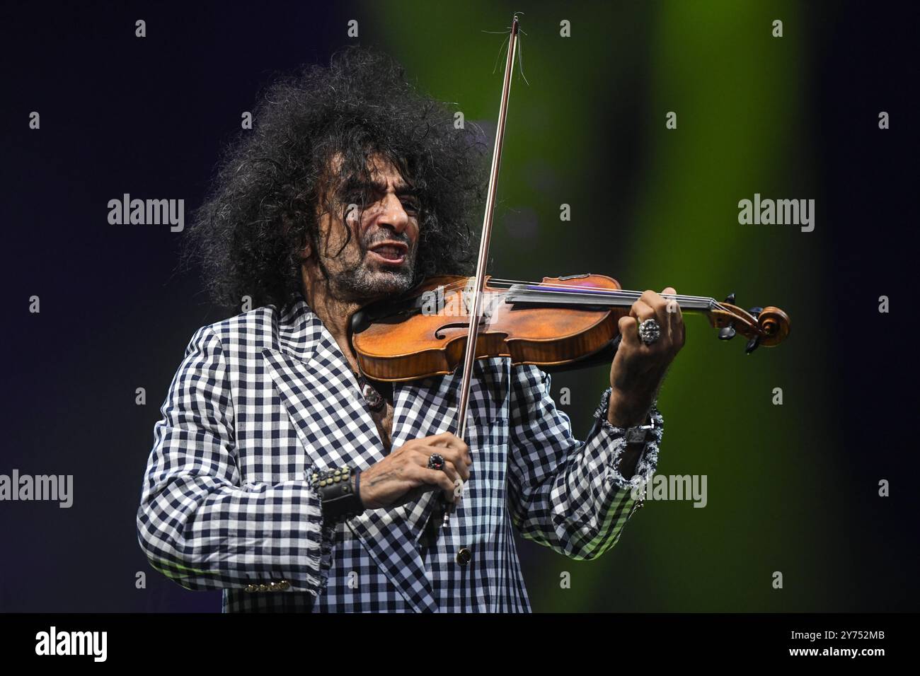 Buenos Aires, Argentina (27th Sep 2024). Armenian violinist Ara ...