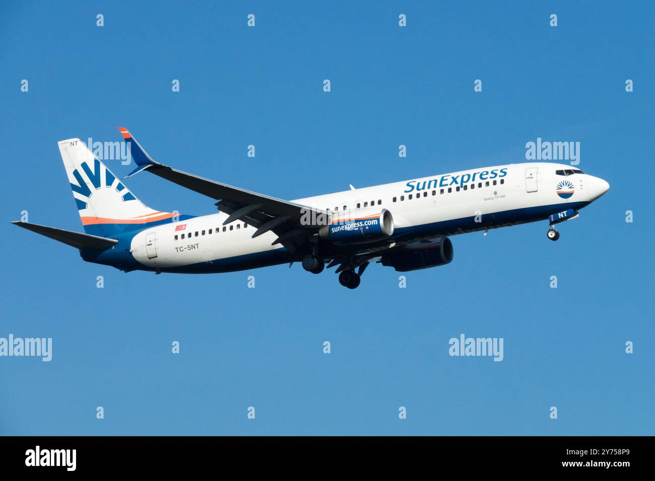 Plane Boeing 737 SunExpress Aviation Company Landing Approach ...