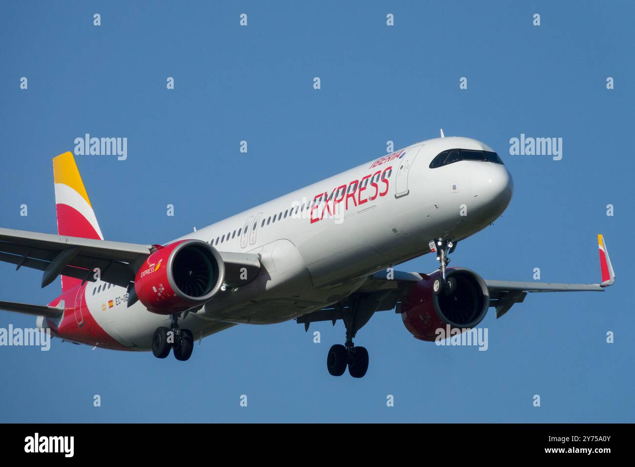 Landing Aircraft Approaching Flying in Blue Sky Flight Approaches ...