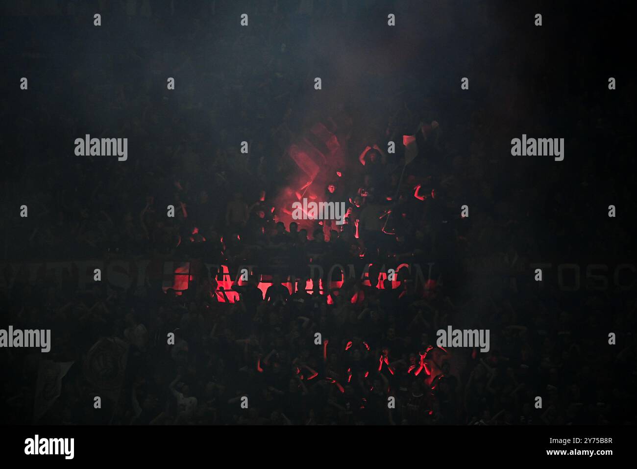 Football fans coreography hi-res stock photography and images - Alamy