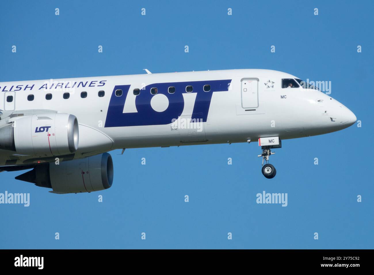 Embraer ERJ-190 LOT Polish Airlines Plane nose aircraft landing Berlin Germany Stock Photo - Alamy