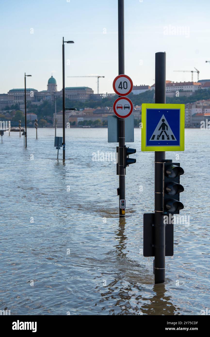 Budapest, Hungary - September 19, 2024: Submerged Road Signs in Flooded ...