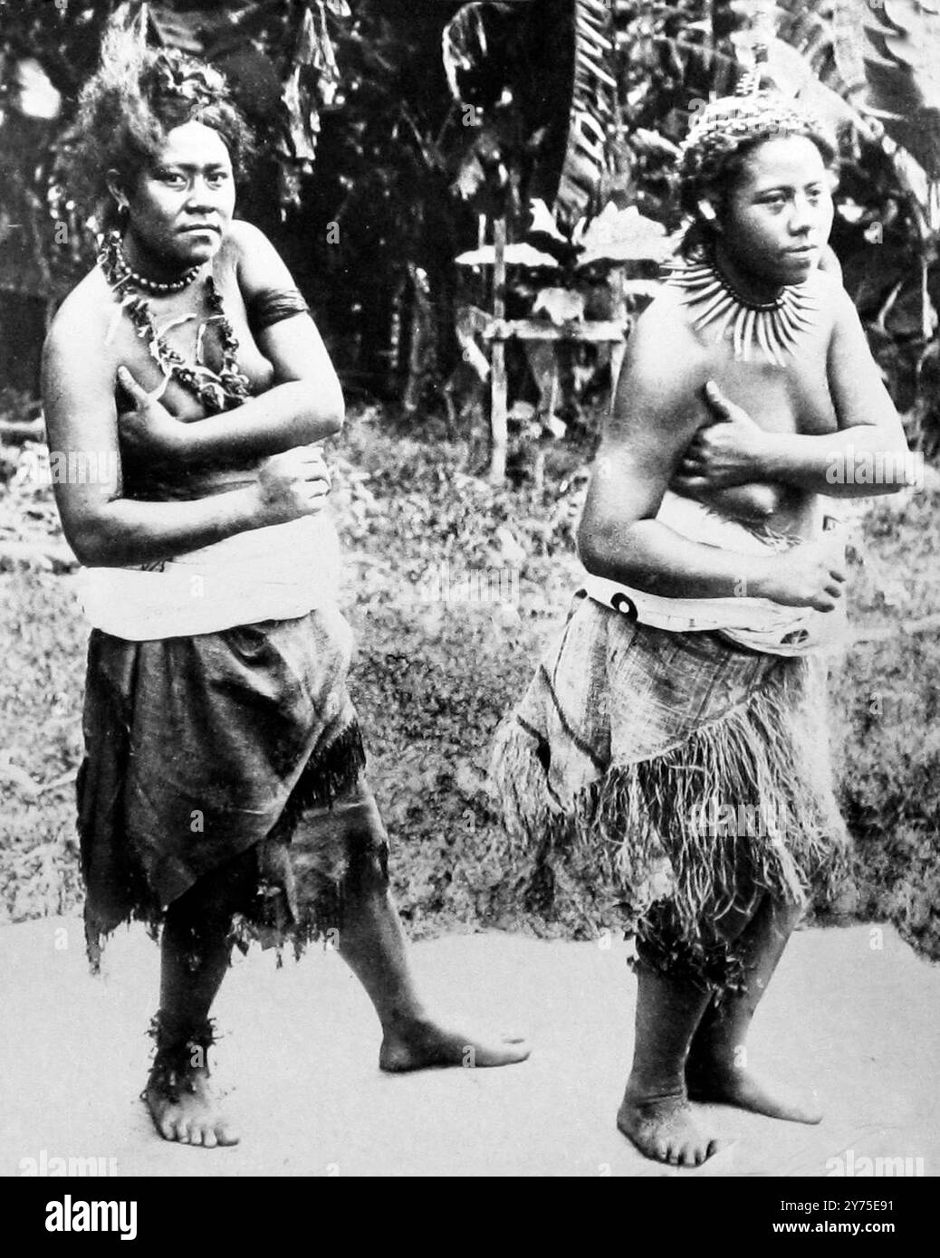 Samoan dancers hi-res stock photography and images - Alamy