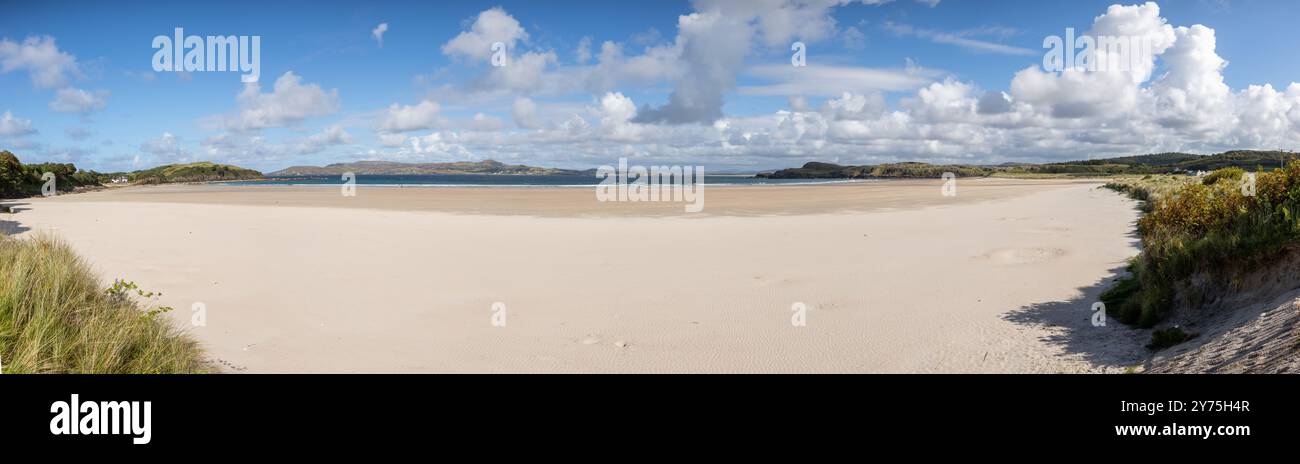 Panoramic view over the huge empty beach on the wild atlantic west ...