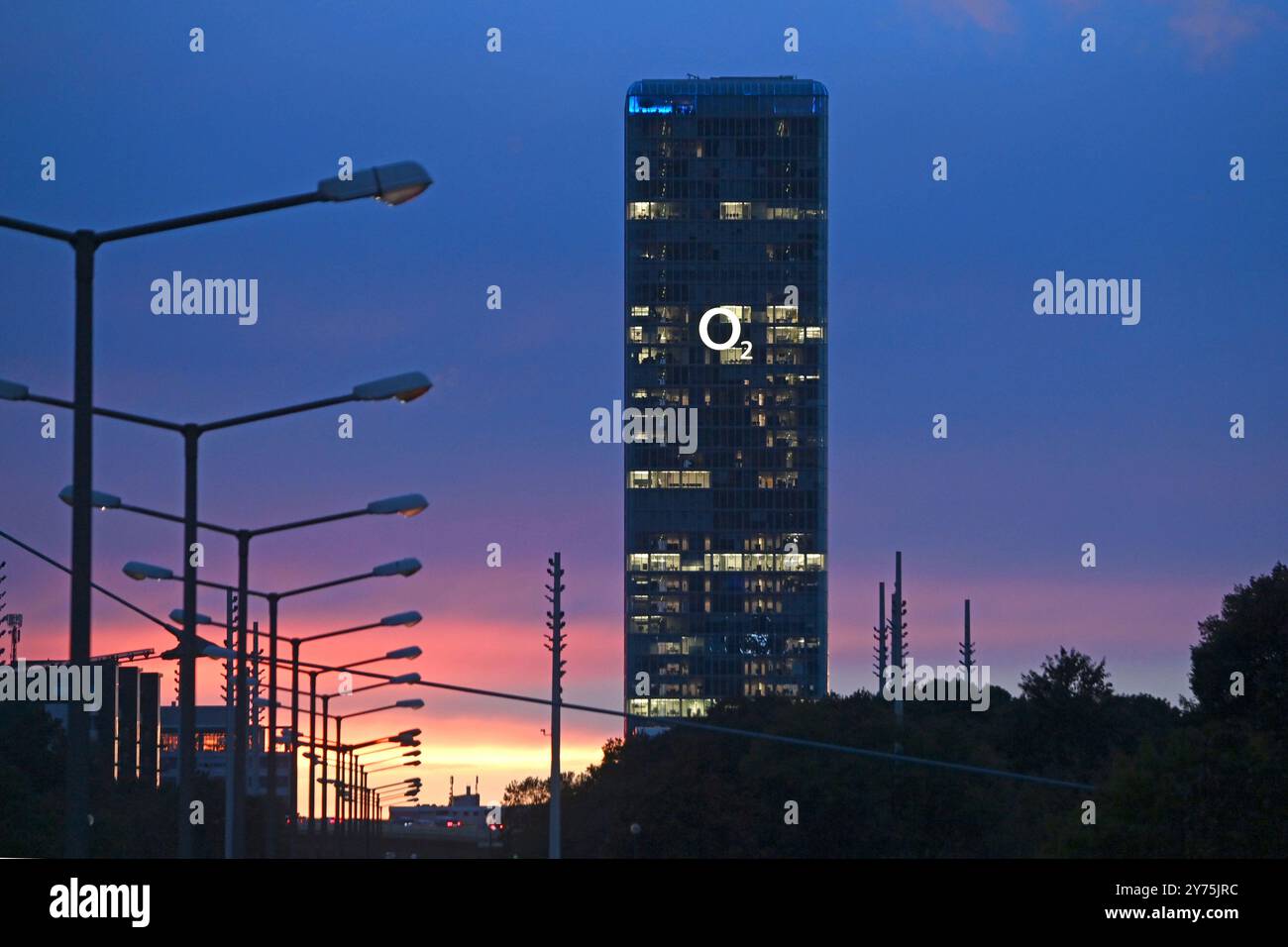 Munich, Deutschland. 27th Sep, 2024. Headquarters of the ...