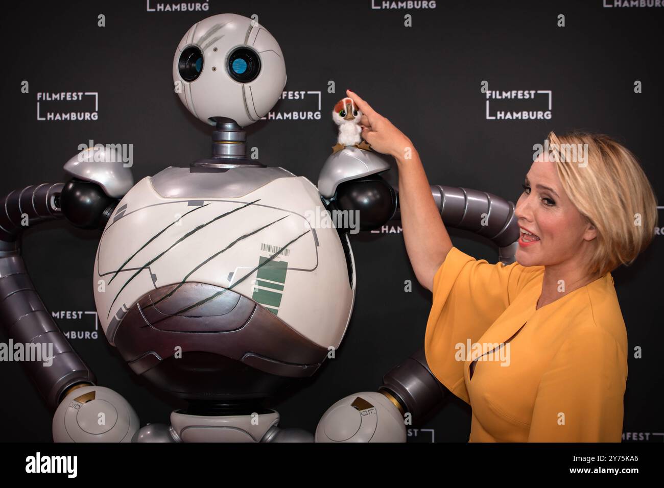 The wild robot (2024) hi-res stock photography and images - Alamy