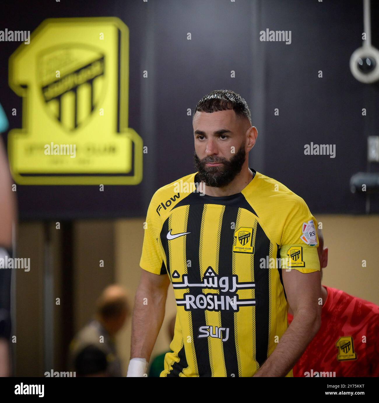 RIYADH, SAUDI ARABIA - SEPTEMBER 27: Karim Benzema of Al Ittihad before ...