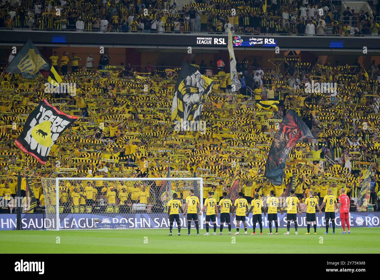 RIYADH, SAUDI ARABIA - SEPTEMBER 27: The Al Ittihad team line up in ...