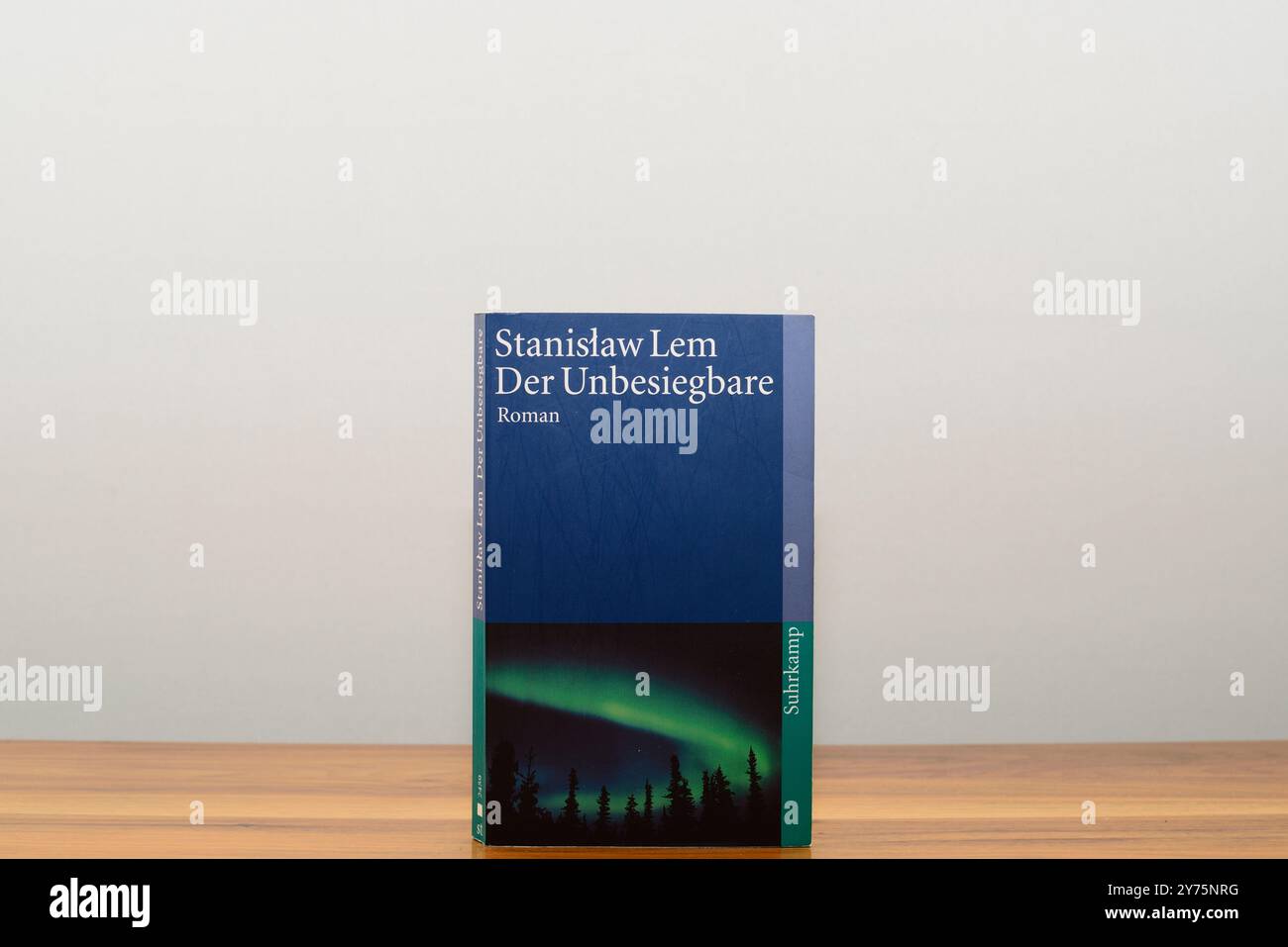 Stanislaw Lem-The Invincible, German edition Stock Photo - Alamy