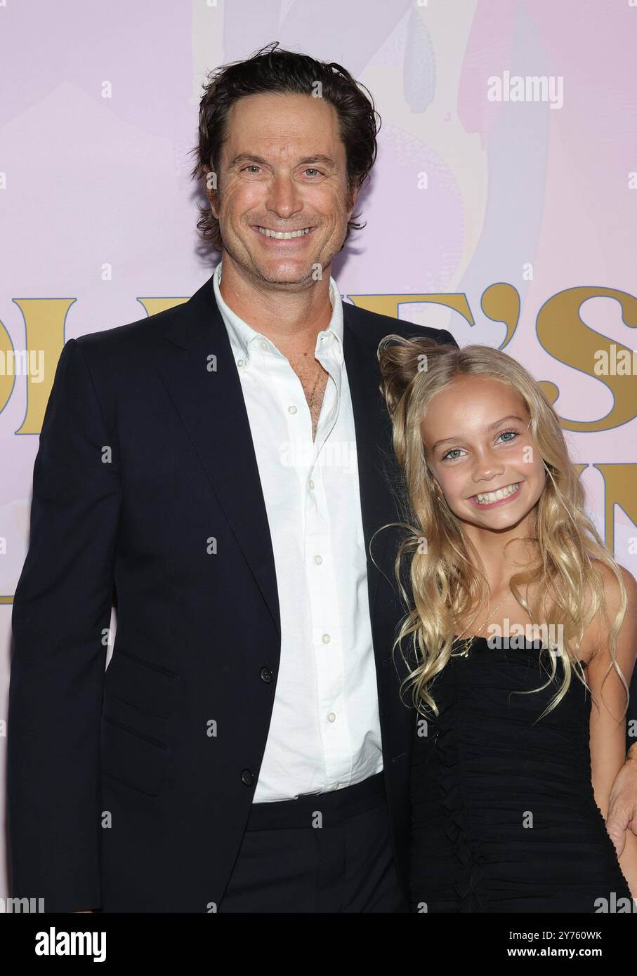 Oliver hudson and wilder brooks hudson hi-res stock photography and ...