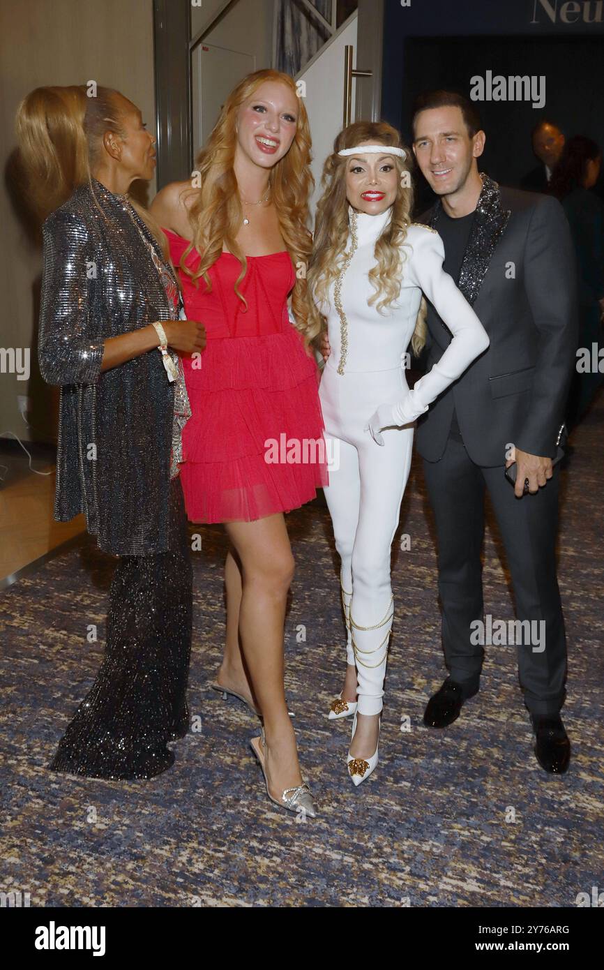 30 Jahre RTL Exklusiv - Mein Schiff 7 Angela Ermakova, Anna Ermakova ...