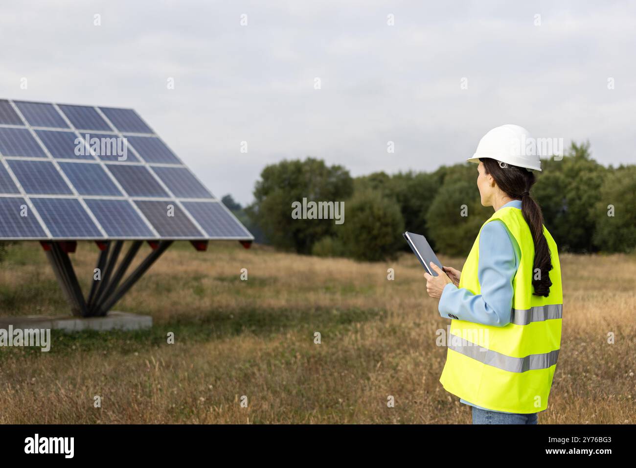 Renewable energy structure hi-res stock photography and images - Alamy