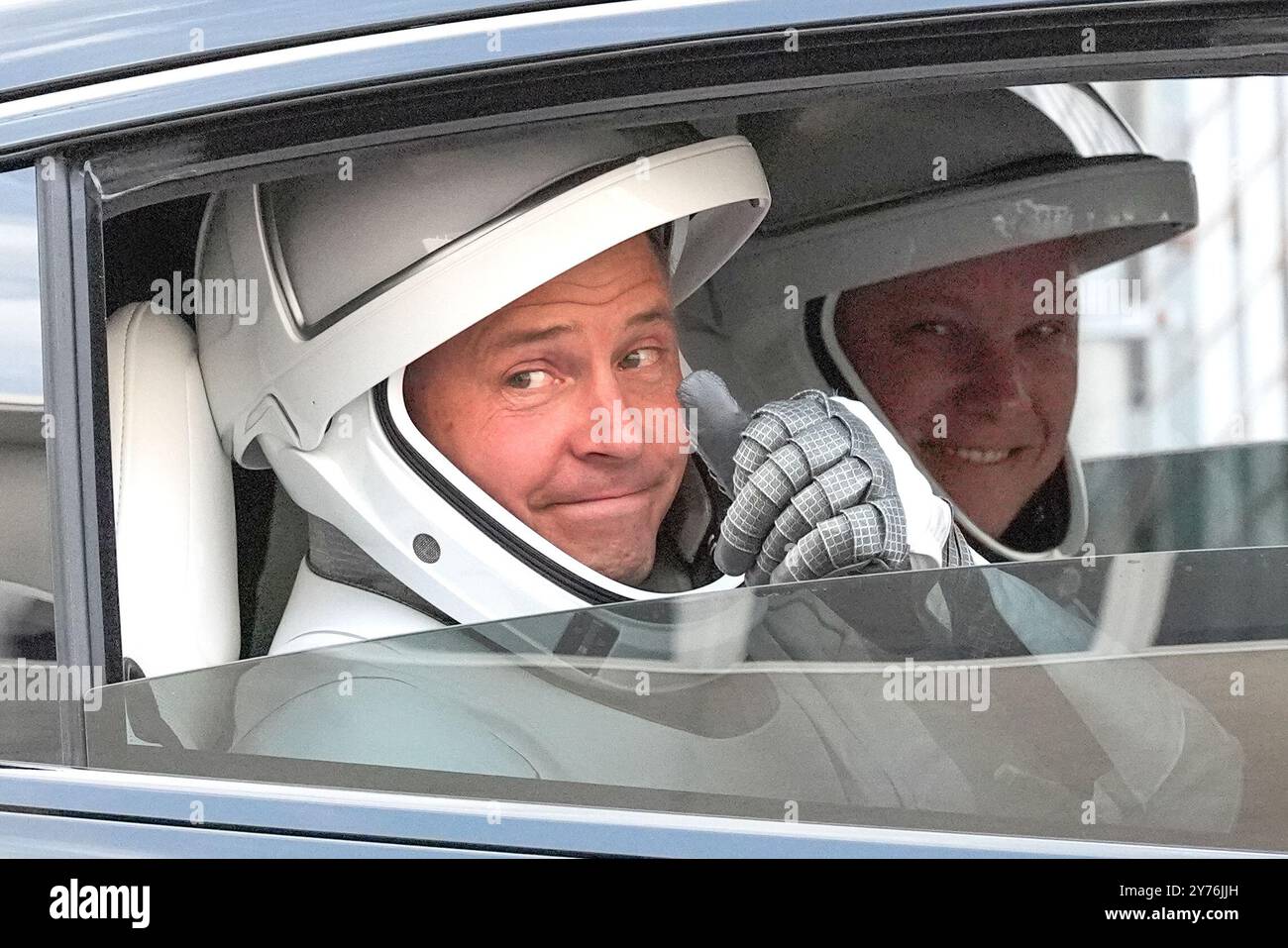 NASA astronaut Nick Hague, left, and Roscosmos cosmonaut Aleksandr ...