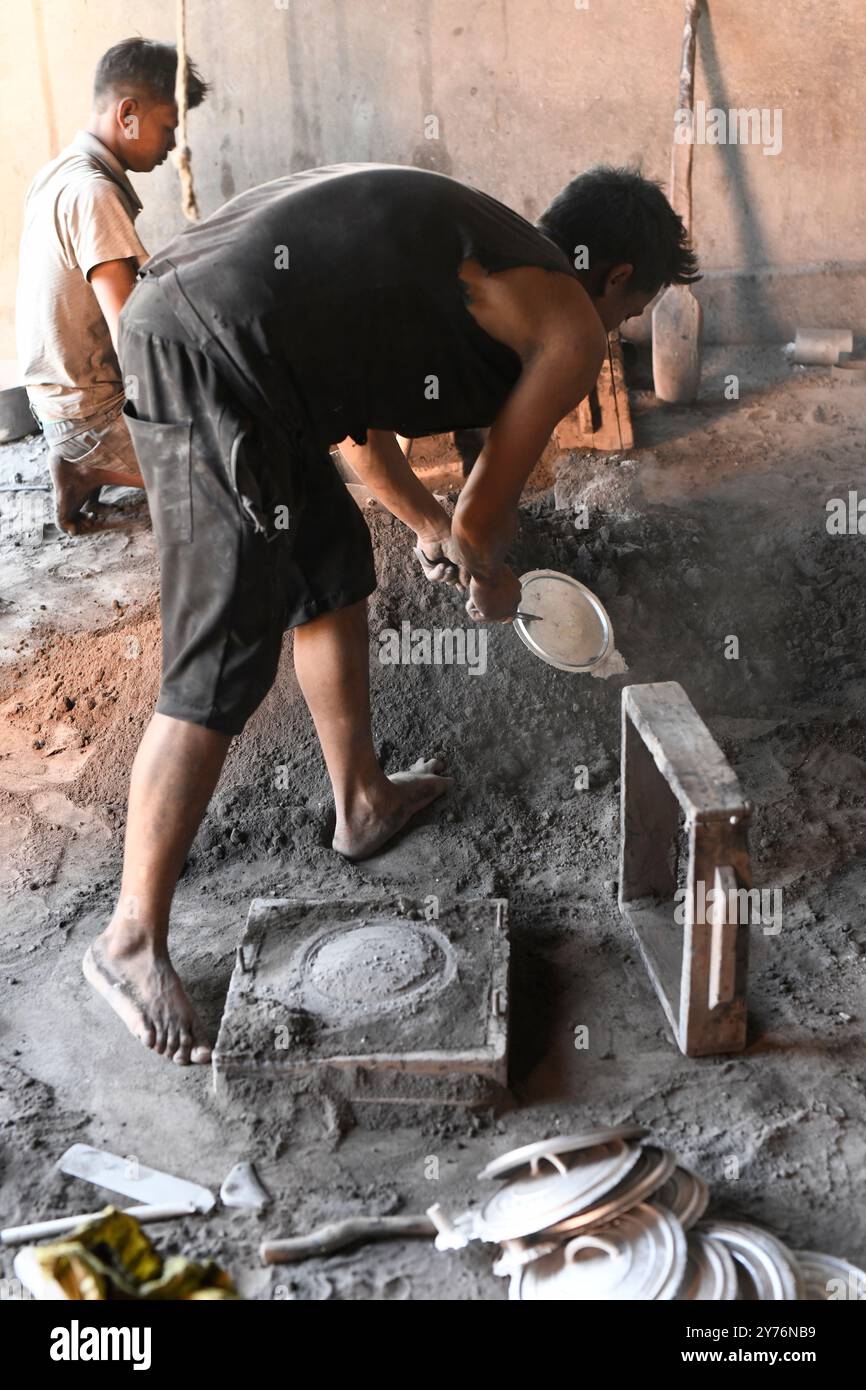 Unmolding hi-res stock photography and images - Alamy