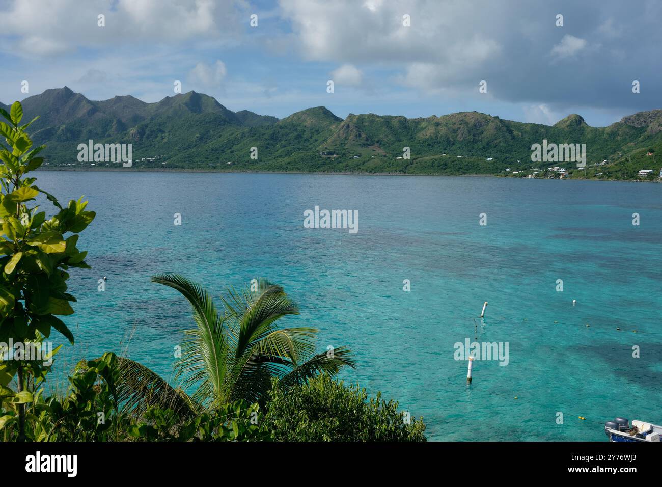 view from cayo cangrejo, crab key, in Providencia island, Colombia ...