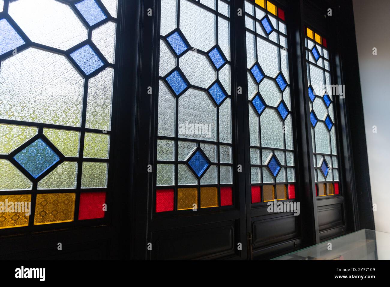 Old Chinese window pattern background Stock Photo - Alamy