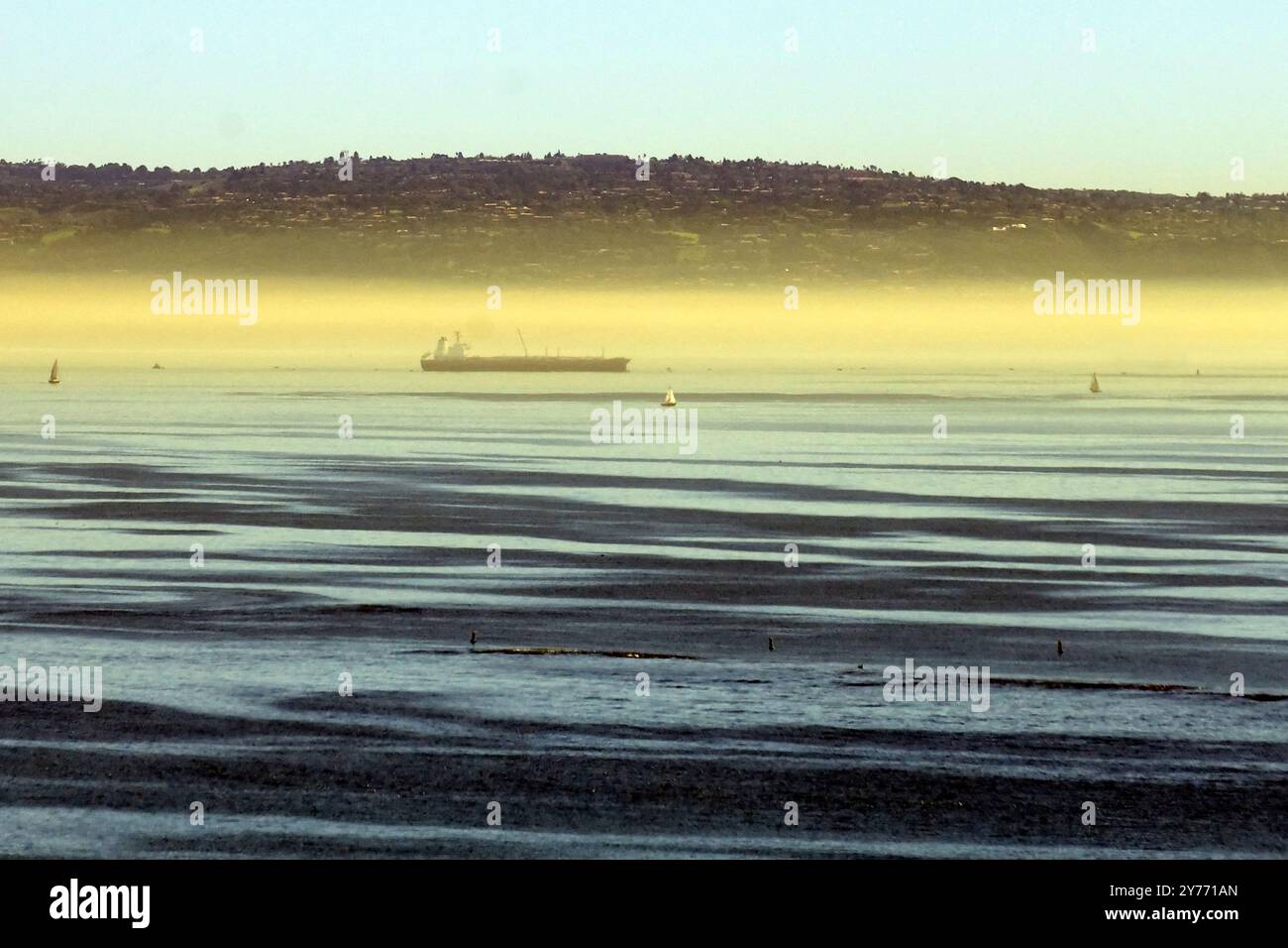 Smog and marine pollution cloud the beauty of Los Angeles' iconic ...